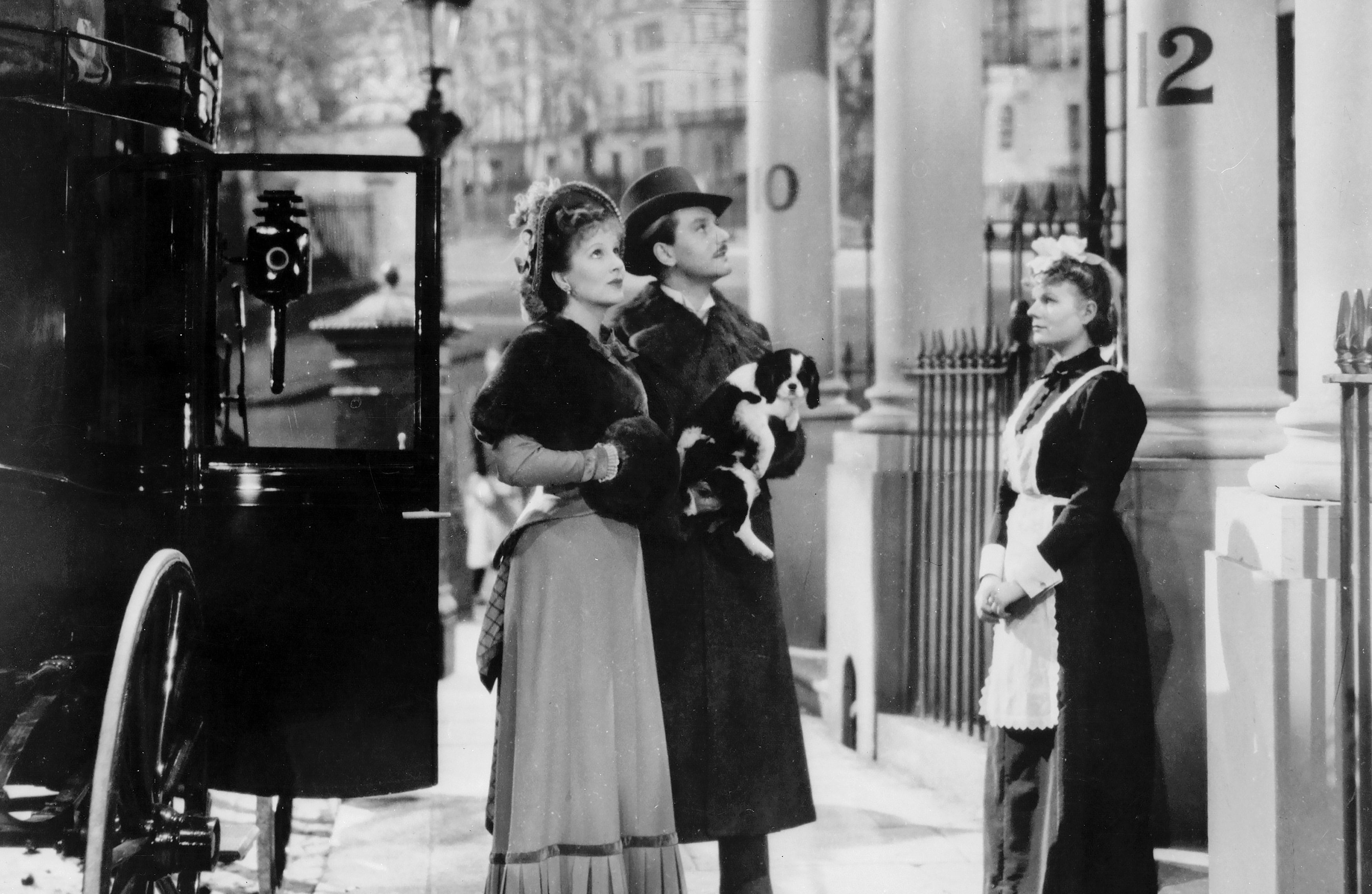 The Fine Art of Gaslighting | Silver Screenings